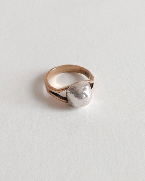 Orb ring in bronze and silver